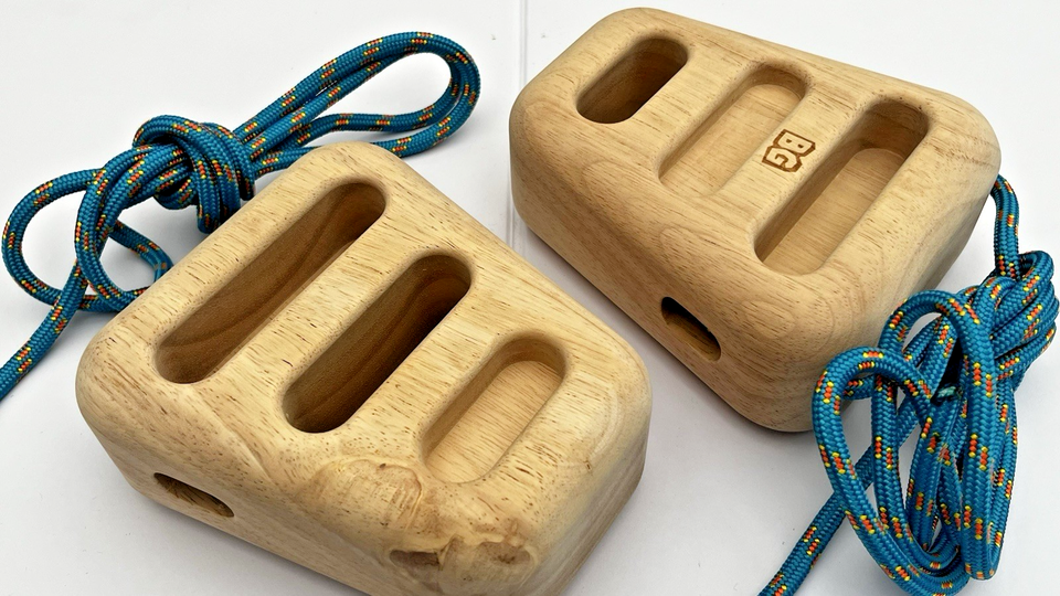 BG Climbing Wooden Hangboard / Fingerboard Training Holds – Unused ...
