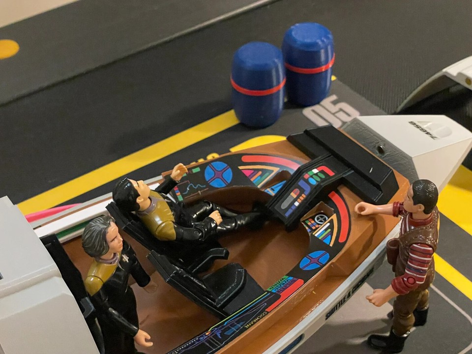 Star Trek Voyager Type 9 Shuttle for Playmates Action Figures | eBay