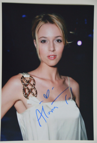 Alona Tal signed 20x30cm Foto Autogramm / Autograph In Person 5 | eBay.de