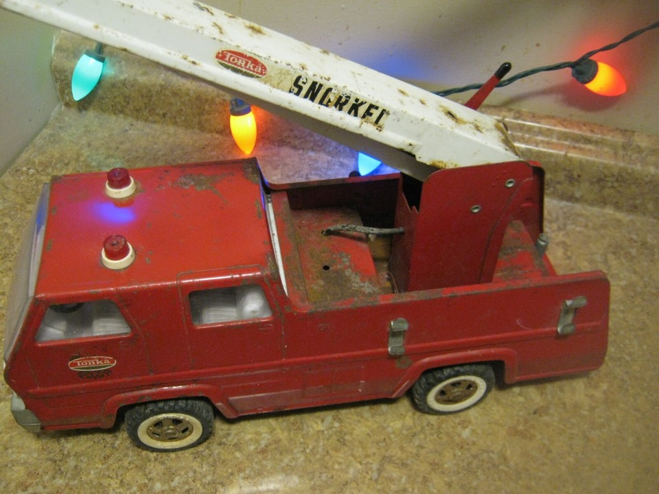 Red 60s Tonka Fire Snorkel with Hydrant, Hose & Metal Ladder with ...