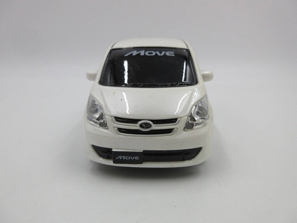 Daihatsu Move White Pearl Pullback Car Color Sample Dealer Special ...