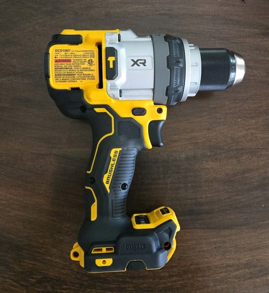 DeWALT DCD1007B 20V Max HEAVY DUTY 1/2" Cordless Hammerdrill - NEW ...