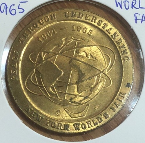 1964-65 New York World's Fair Peace Through Understanding Medallion ...