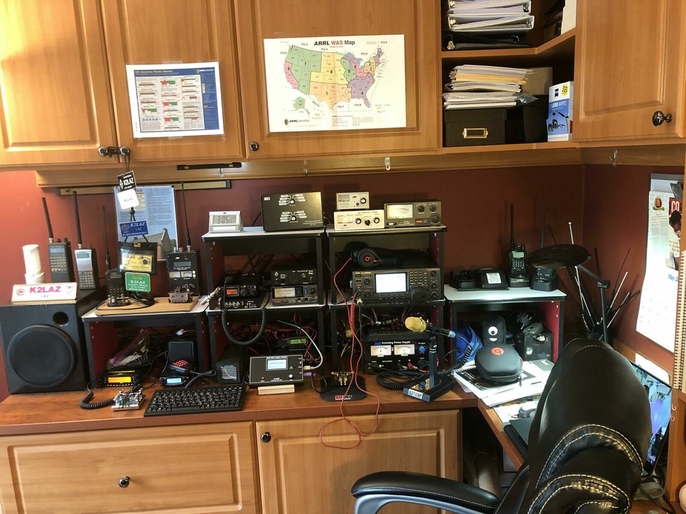 Red Ham Radio Bench Mount Rack SDR Radio Holder Kenwood Icom Mike ...