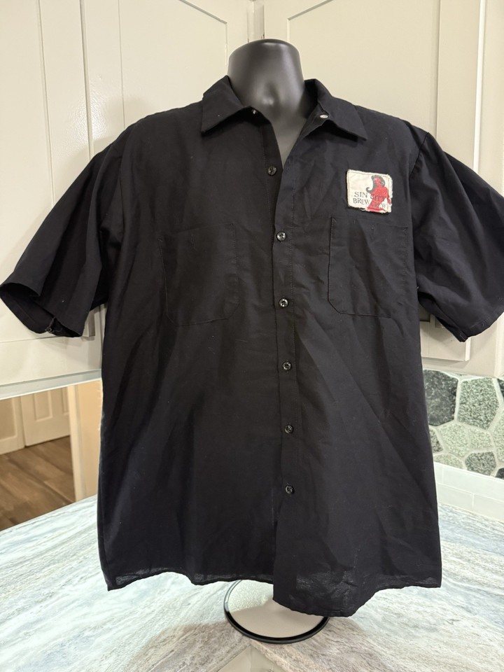 Sin City Brew Crew Work Shirt Mens XL with Patches Khaki Twill Red Kap ...