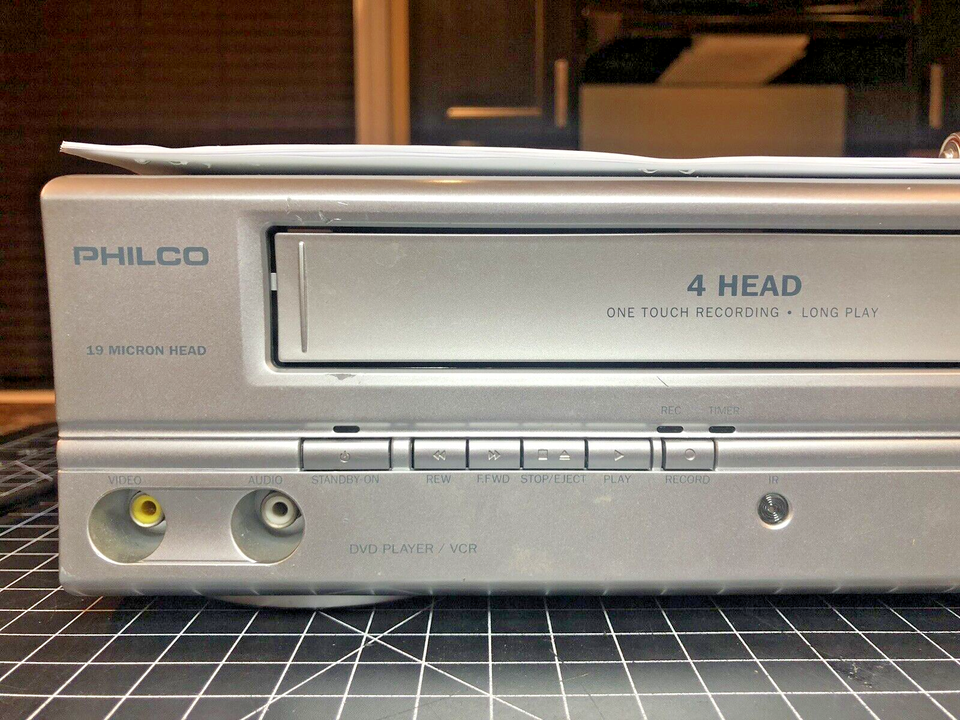 Philco Funai VHS/DVD Combo Player VCR Recorder CDV210HH8 w/ Rem, Man ...