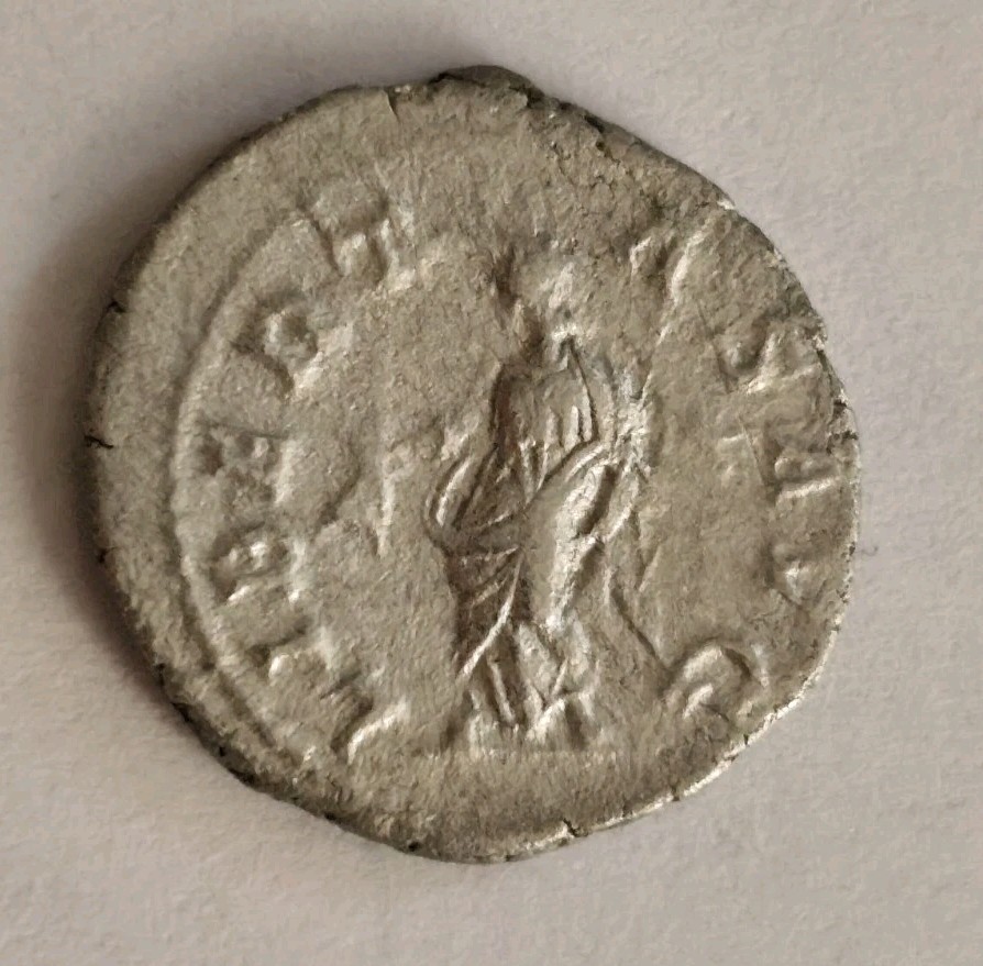 ANCIENT ROMAN SILVER DENARIUS OF EMPEROR ELAGABALUS. LIBERTAS REV /218 ...