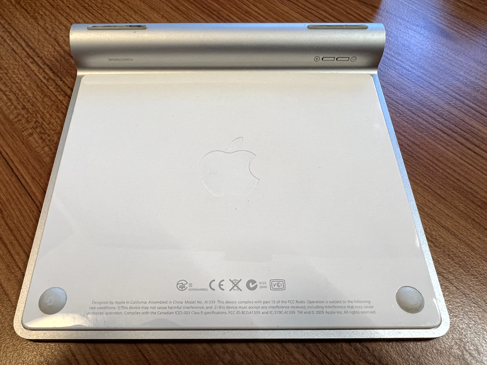 Apple Magic Trackpad 1 - A1339 - Silver 740614787408 | eBay