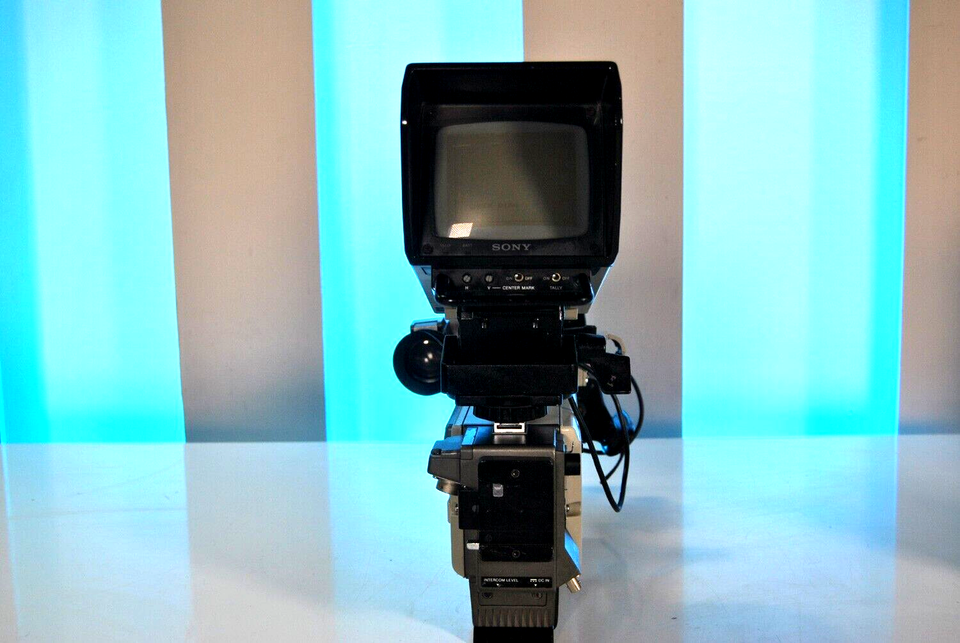 Working Broadcast Vintage VIDEO CAMERA SONY DXC-M3A + VO 4800PS Umatic ...