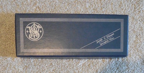 S&W factory two piece blue box for a 5" or 6" Smith & Wesson revolver ...