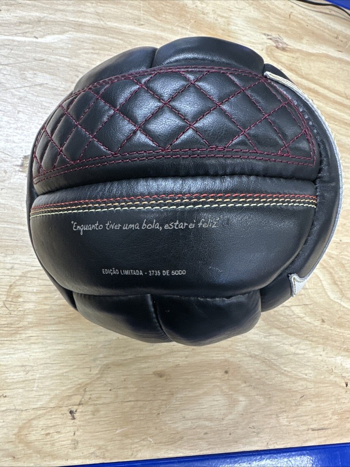 Nike Rare Ronaldinho R10 Gaucho Soccer Ball | eBay