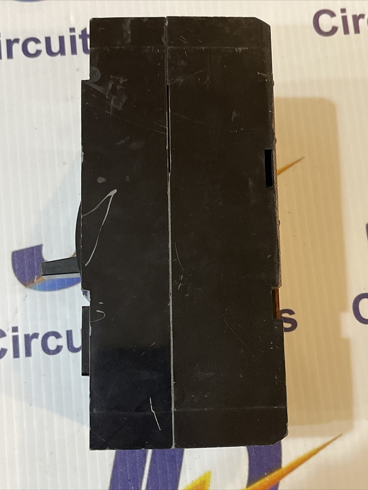 Square D KAL36225 225 KAL362256152 A 3-Pole Molded Case Circuit Breaker ...