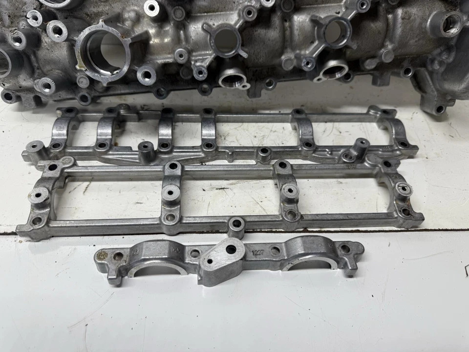 2019-2024 Silverado Sierra CT4 Canyon 2.7L Camshaft Valve Cover ...