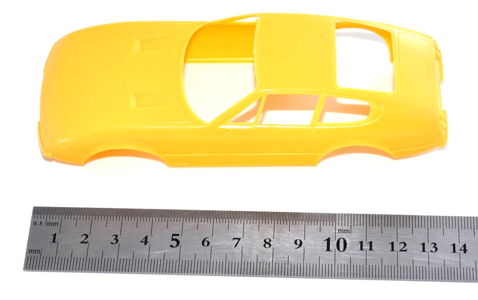 Vintage Ikko Mokkei Ferrari 365 GTB/4 Daytona 1/32 Scale Wind-Up Model ...