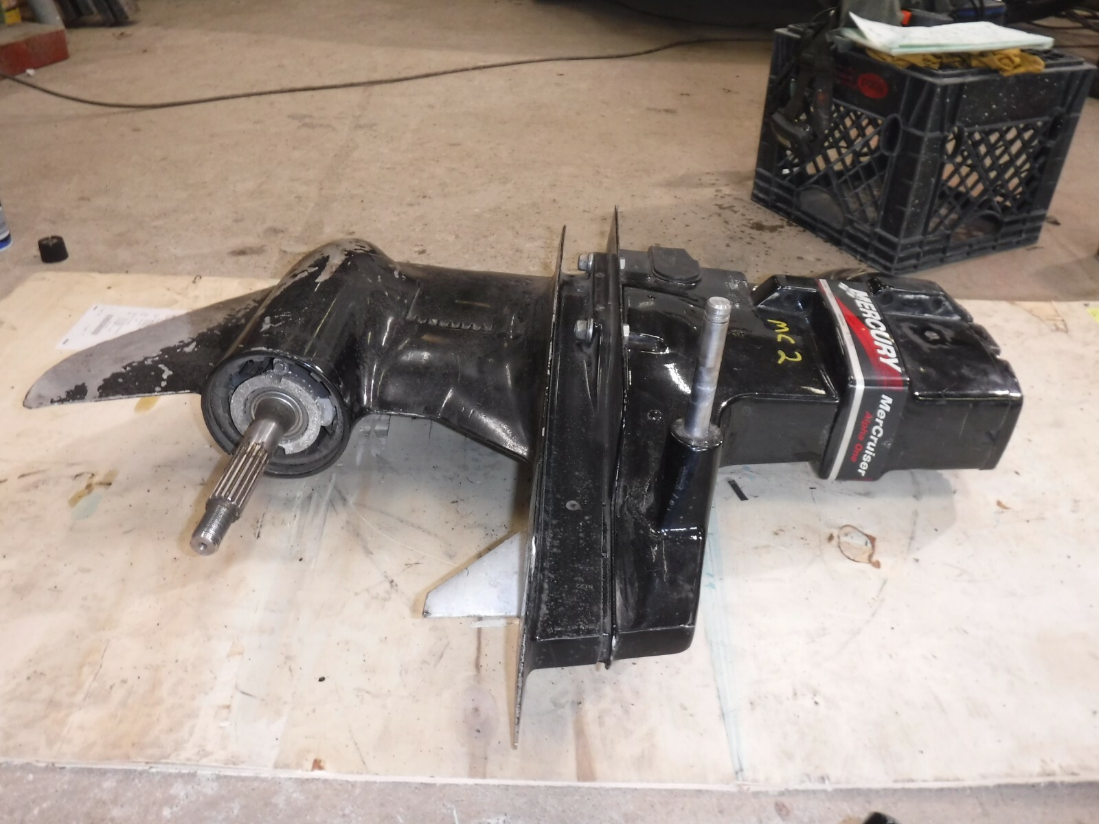 Alpha 1 Lower Unit with Driveshaft and Universal Gen 2 | eBay