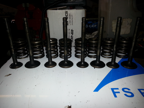 Bobcat 743 Kubota v1702 Valves, springs, retainers etc. | eBay