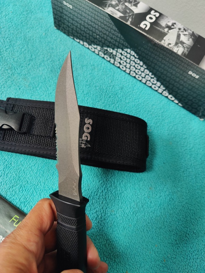 Rare Vintage made in Seki Japan SOG Seal Pup M 37 knife original box ...