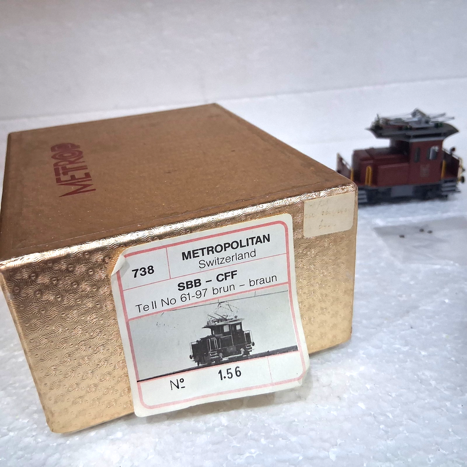 Metropolitan SA 738 SBB-CFF Pantograph Locomotive OO Gauge. STUNNING ...