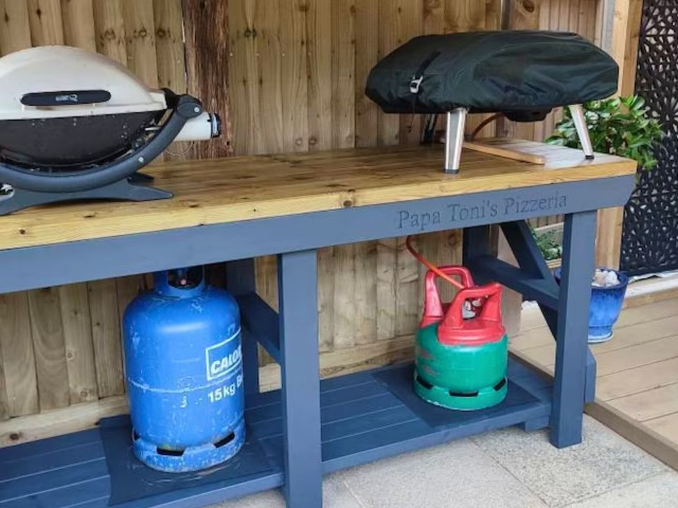 Indoor/Outdoor Wooden Workbench. Garden Work Table. BBQ/Pizza oven ...