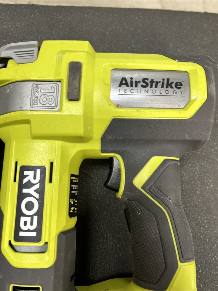 RYOBI P321 ONE+ 18V 18-Gauge Cordless AirStrike Brad Nailer W/ Battery ...