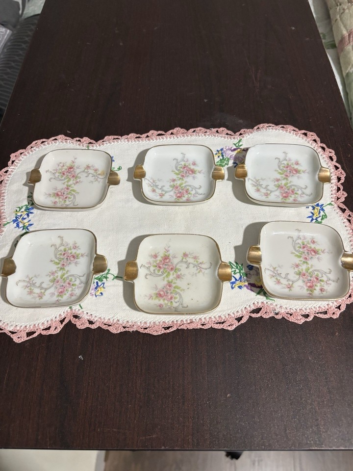 Set Of Six Vintage Stackable Ashtray With Floral Design And Gold Trim ...