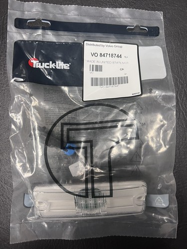Mack Volvo Truck-Lite LED Clearance Roof lamp 84718744 | eBay