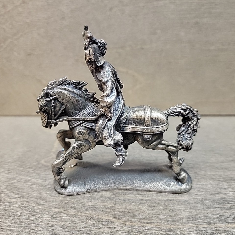 Lot of 2 The Tudor Mint Myth And Magic Figures Minotaur Warrior Knight ...