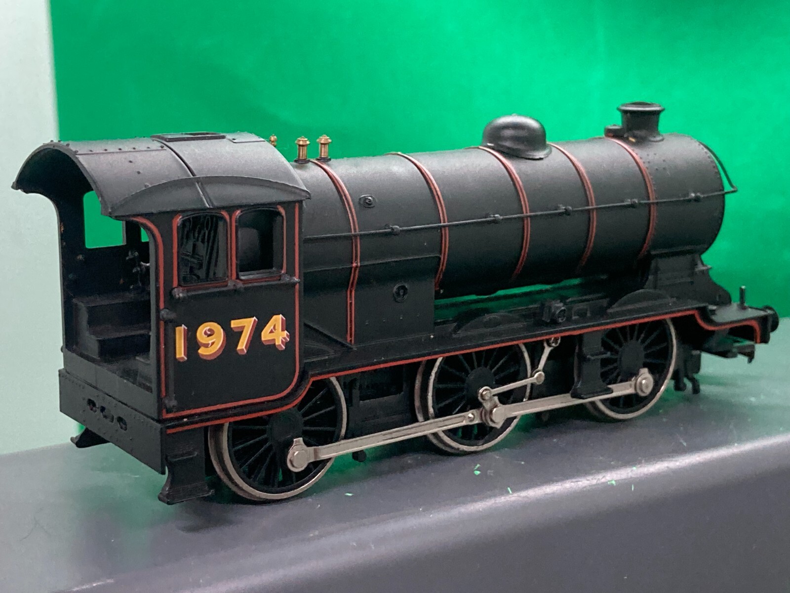 BACHMANN OO 31-850 LNER 0-6-0 CLASS J39 LINED BLACK 1974 WITH DETAIL ...