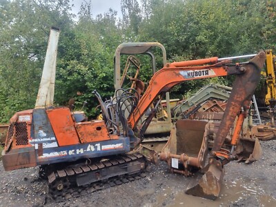 Kubota KH41 Mini Digger Excavator dismantling for parts! Battery ...