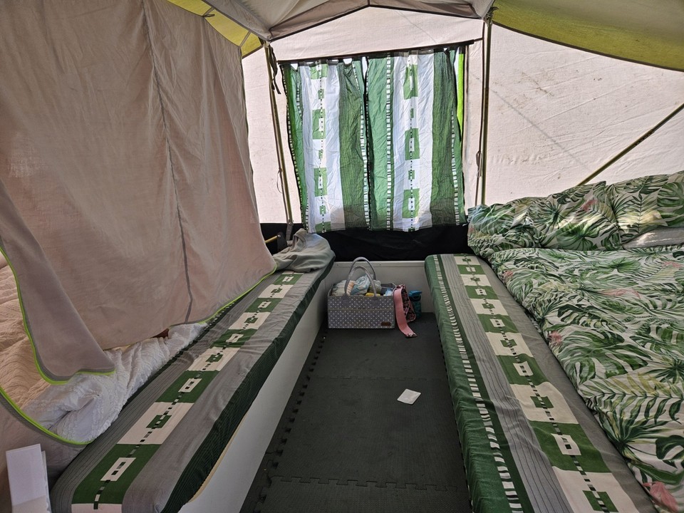 SunnCamp Holiday 550 Folding Camper / Trailer Tent | eBay UK