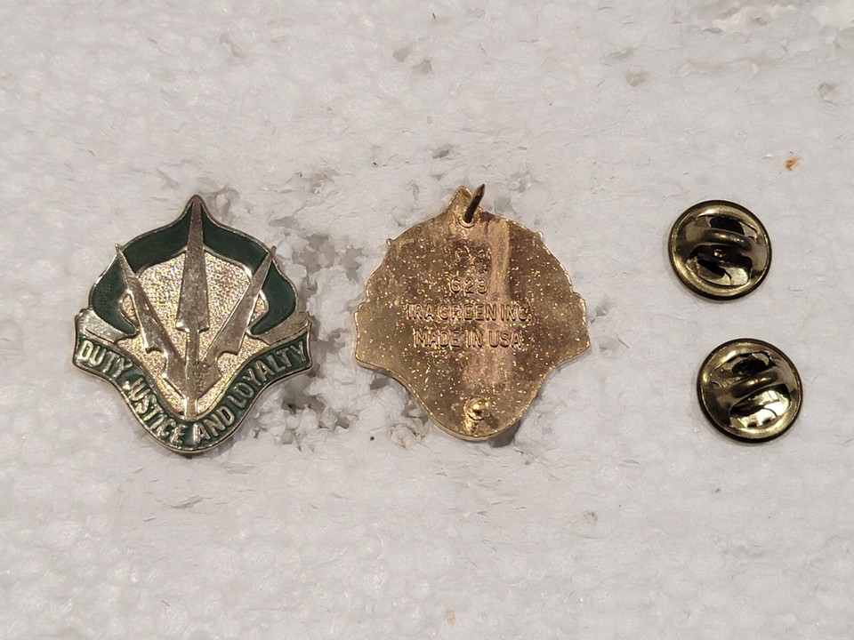 Original US Army Distinctive Insignia DI DUI Pair 15 Military Police ...