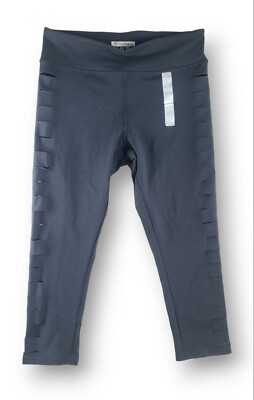 Forever 21 Active Flex Black Athletic Cut-Outs Flex Capri Leggings ...