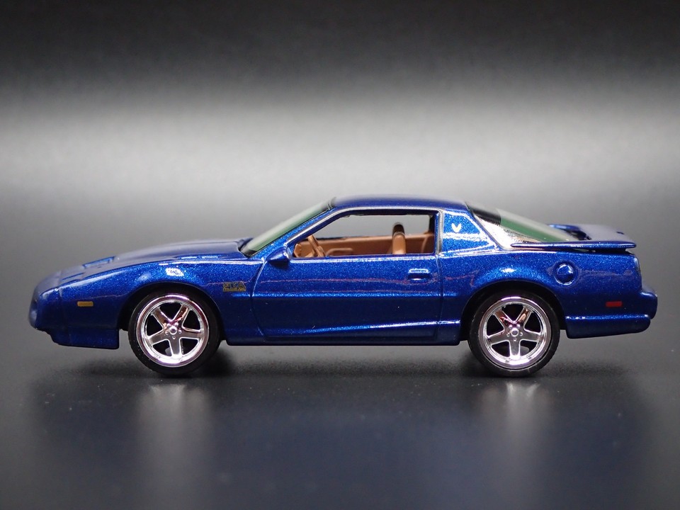 1991 91 PONTIAC FIREBIRD T/A TA GTA 1:64 SCALE COLLECTIBLE DIECAST ...