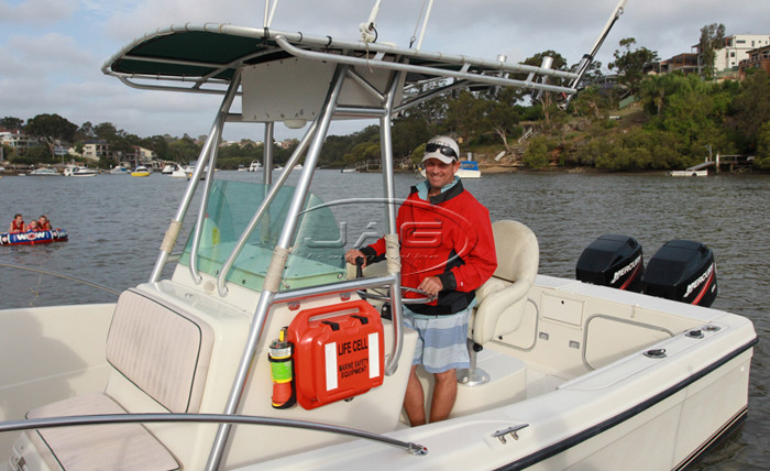 LIFE CELL 'TRAILER BOAT' FLOTATION DEVICE MARINE SAFETY Assists 2-4 ...