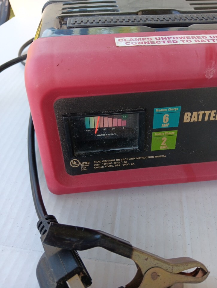 CenTech Battery Charger 6/12 Volt 6/2 Amp Motorcycle Car #60322 Nice ...