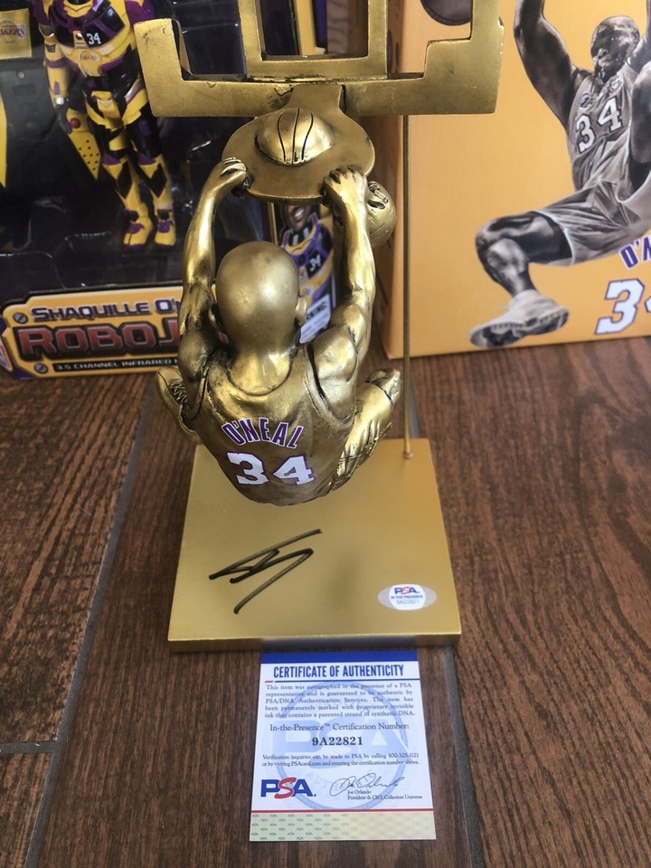 LA Lakers Shaquille O’Neal Limited Edition Robo Jam Figure & Signed ...