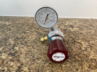 PROSTAR PRS20053001 LINE REGULATOR 3000 PSI MAX IN 3" PRESSURE GAUGE 0 ...