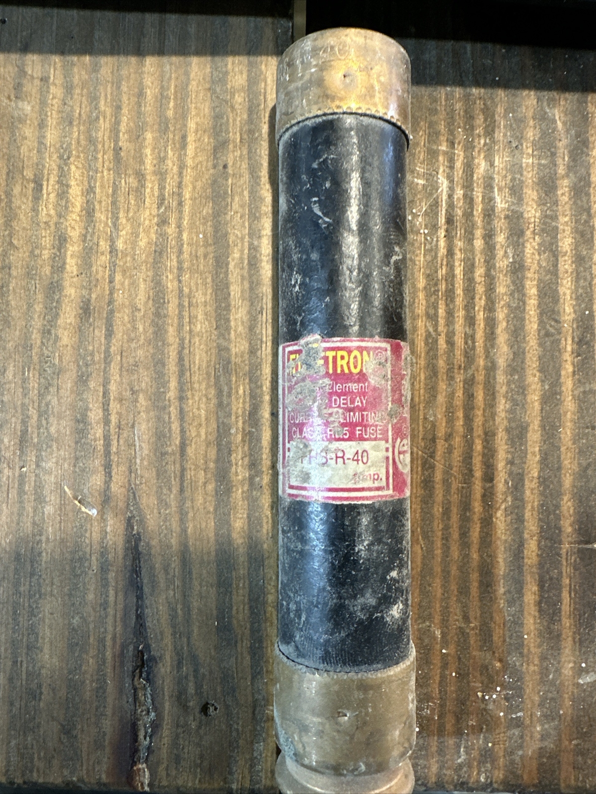 lot of 2 Fusetron FRS-R-40 Duel Element Time Delay Current Limiting ...