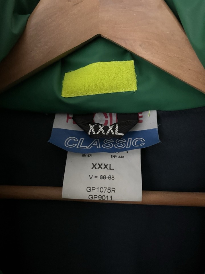 Foul weather Ambulance Jacket Size XXXL. Paramedic Technician CFR EMT ...