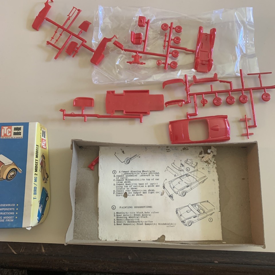Vintage 1962 ITC midget Models T-Bird & MG 2 Complete Midget Model Kits ...