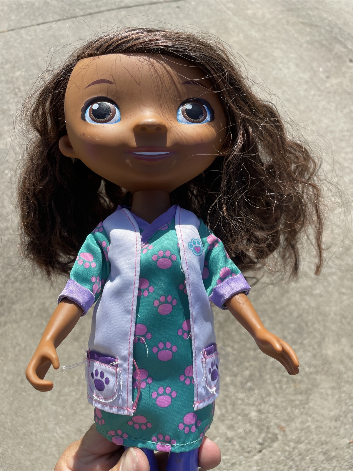 DOC McSTUFFINS Vet Dog Cat Jacket Lab Coat Disney JR Doll 14" NICE ...