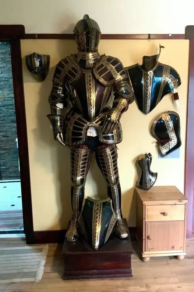 ZAIN Medieval full body armor costume with black and golden finish home ...