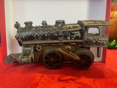 Early 20th Century Wind-up Spring Clockwork White Metal Toy Train ...