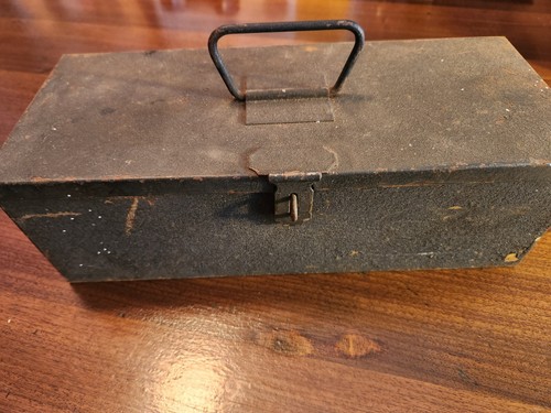 Vintage (Antique?) ~ Small Steel Tool Box (12"X5"X4") lockable ~ Great ...