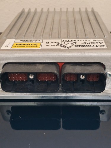 Trimble CNH Nav Controller III 55566-00 AgGps New Holland Case IH | eBay