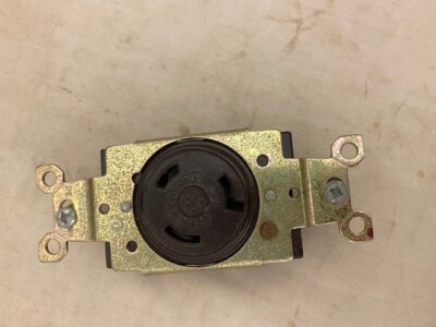 GE Locking Receptacle L-7 20 amp 277 volt | eBay
