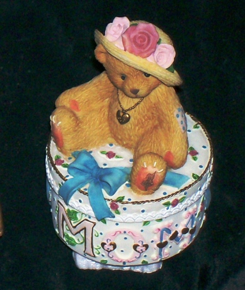 Precious Moments Cherished Teddies MOM Covered Box #306614A Yr.2001 W ...