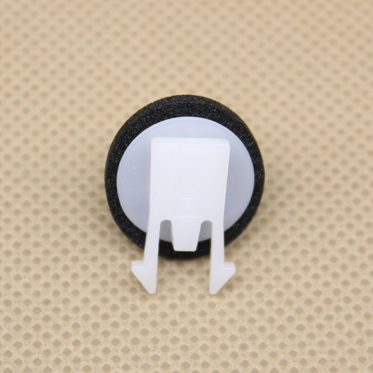 GM 11611375 Cadillac Chevrolet GMC Body Side Moulding Clips with Sealer ...