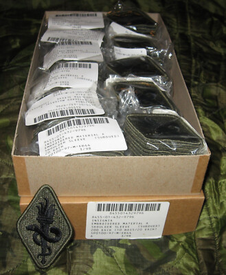 Dealer lot original GI box 200 US Army Medical Center & School subdued ...