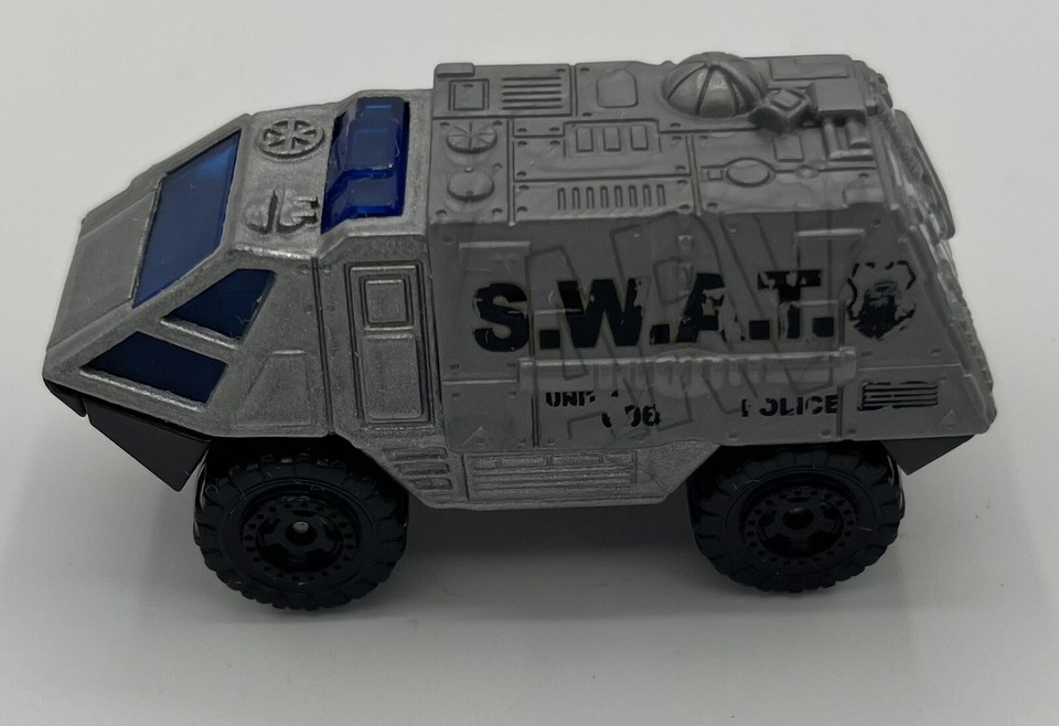 Matchbox 2000 Police SWAT Grey Diecast Armored Response Vehicle 1:64 ...